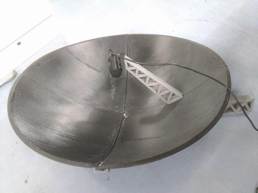 Free STL file Parabolic sound collector 🎤・3D printing model to download ...